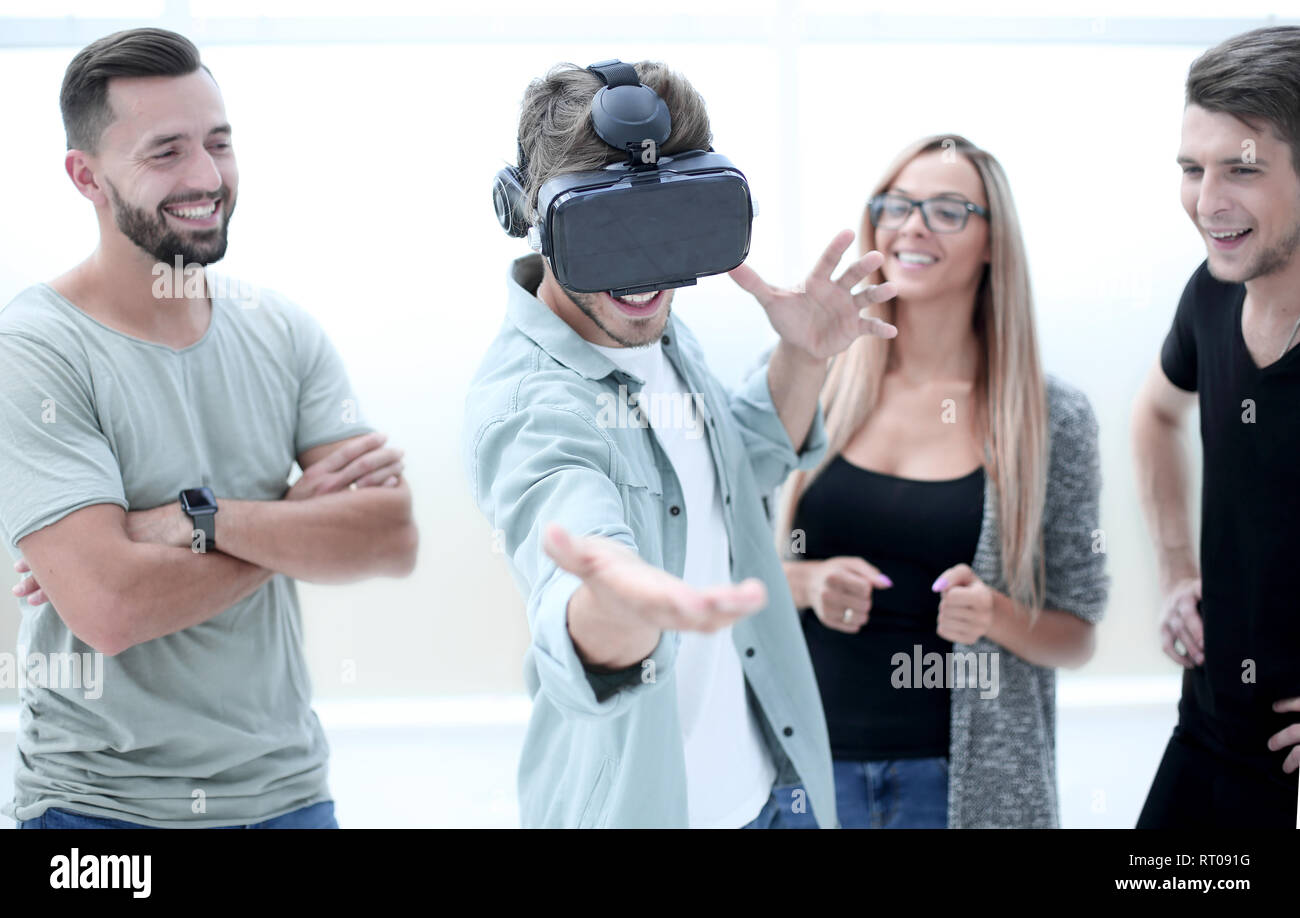 Playing magic .Virtual reality in the lab Stock Photo - Alamy