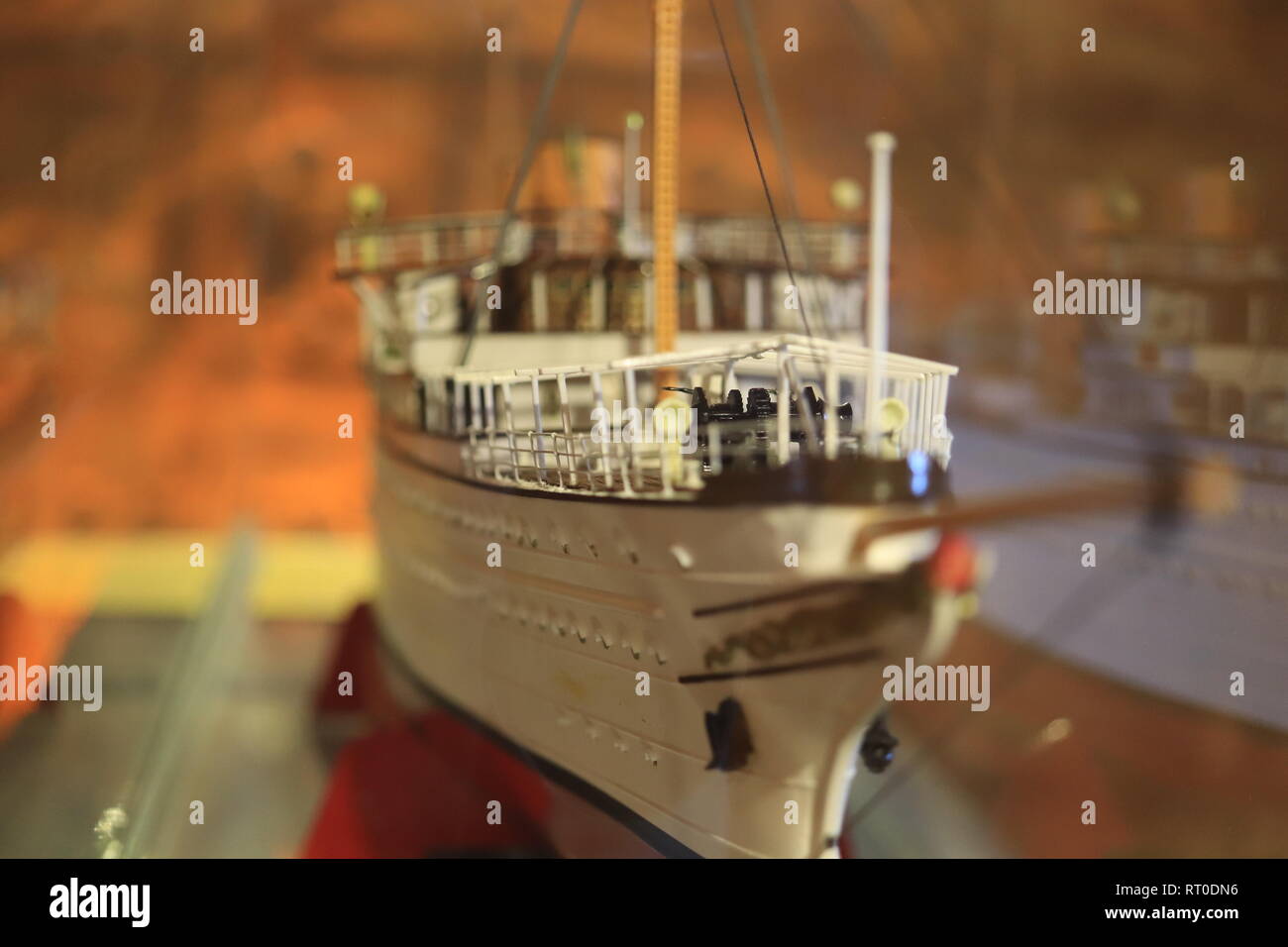 Scaly ship model. White boat layout. Macro closeup Stock Photo - Alamy