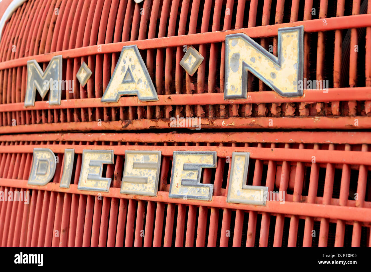Car radiator texture hi-res stock photography and images - Alamy