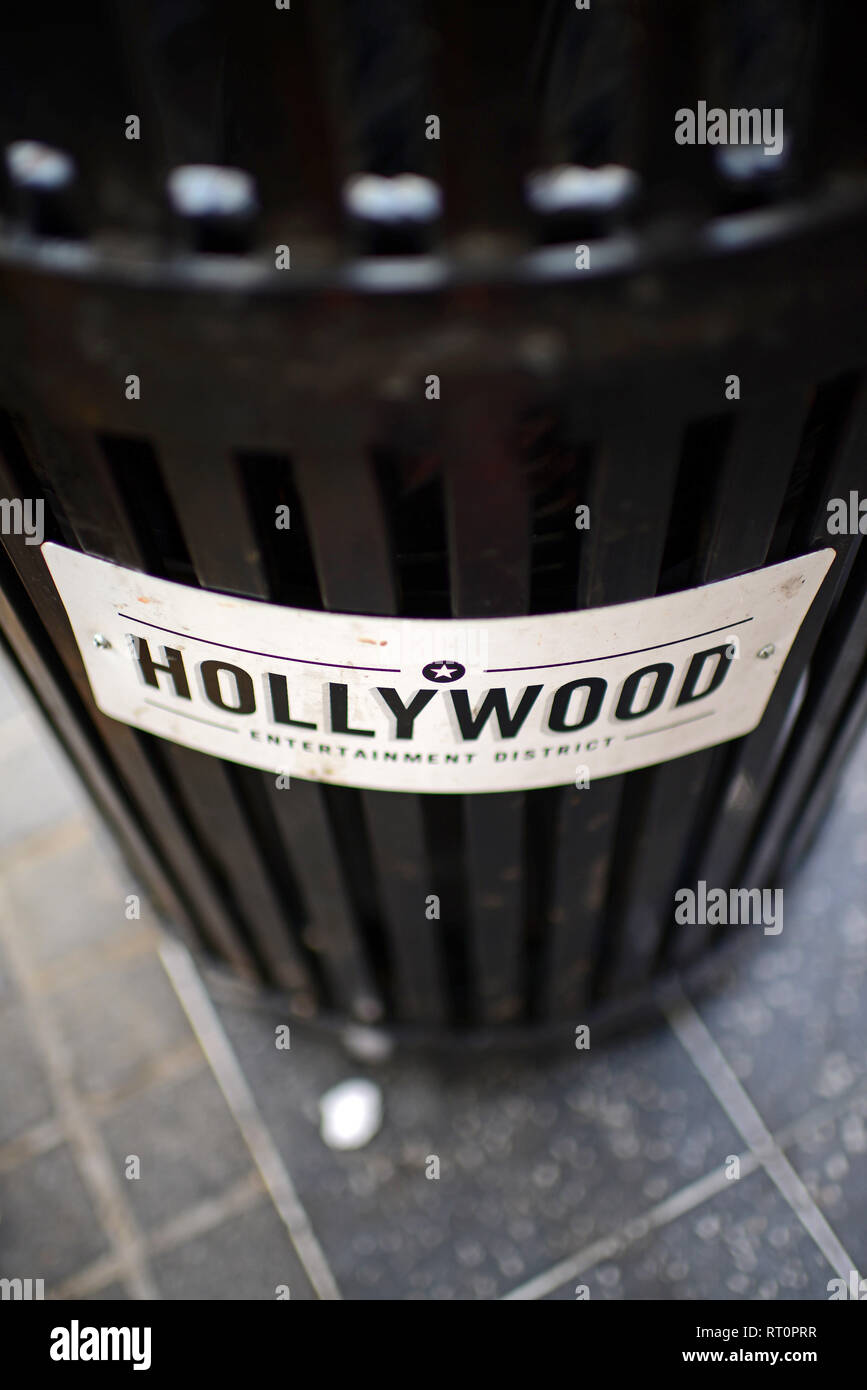 Trash bins at Hollywood Walk of Fame, Los Angeles Stock Photo - Alamy