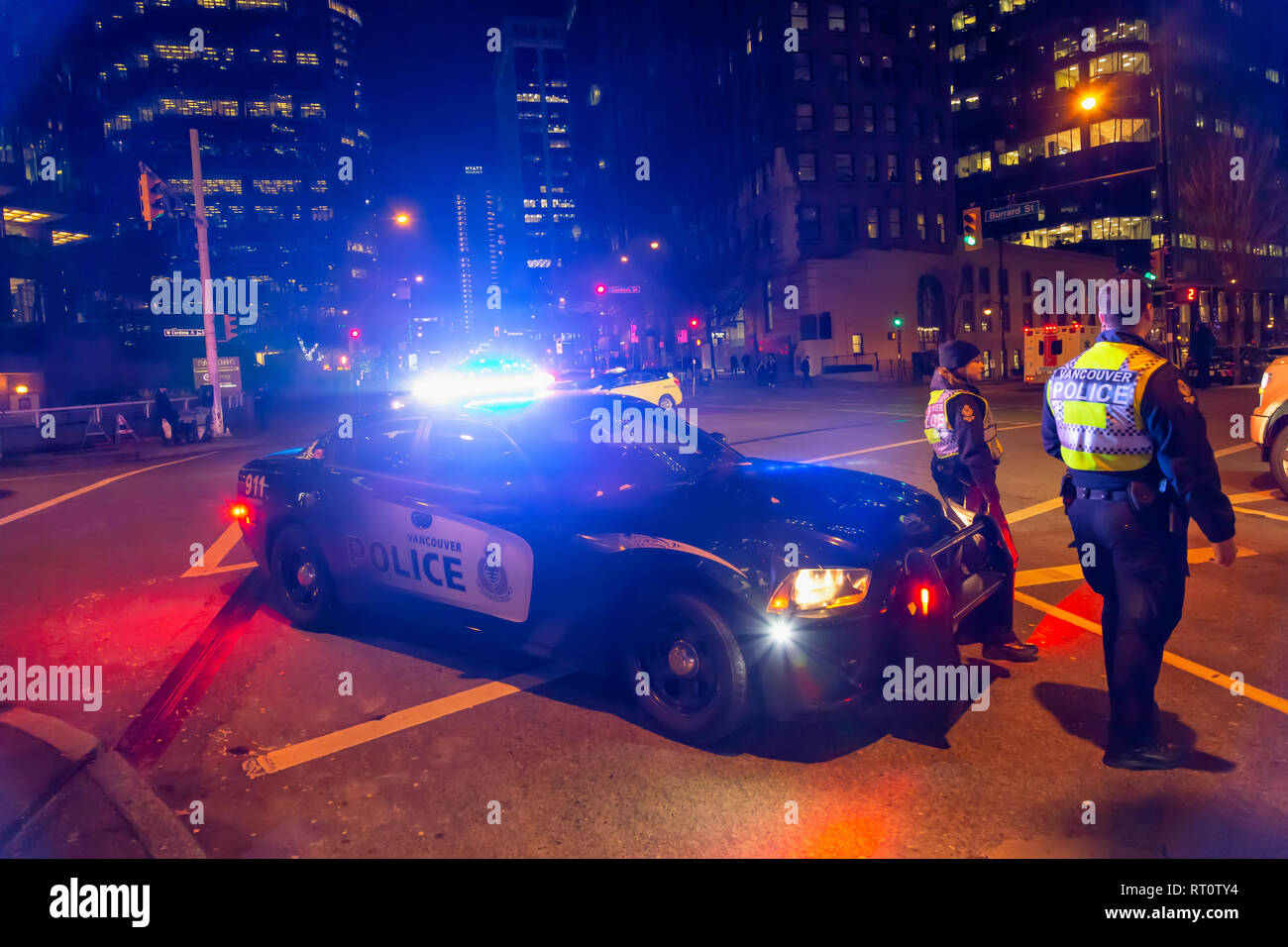 Modern british police car hi-res stock photography and images - Alamy