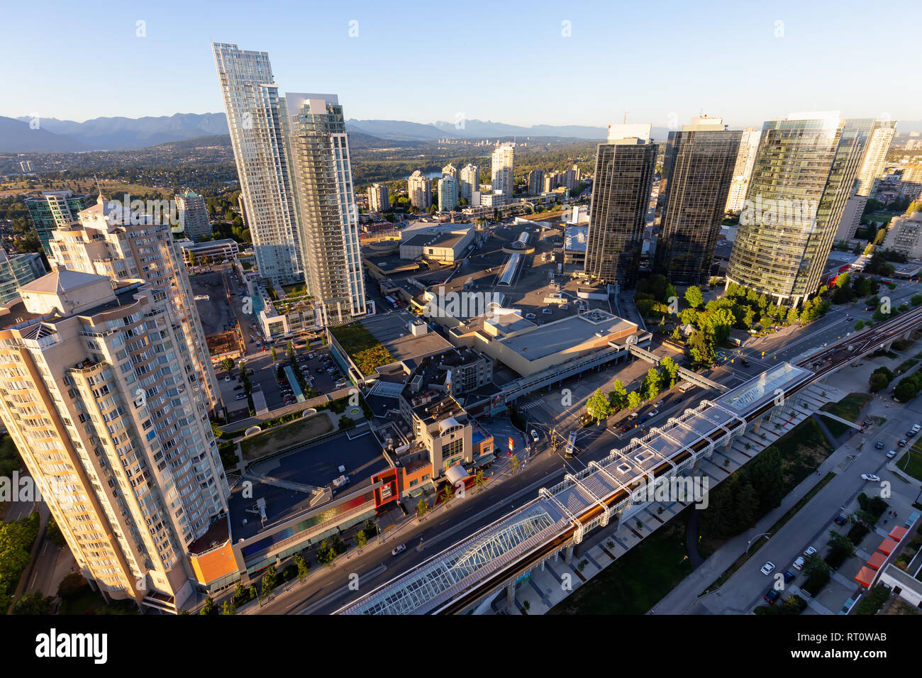 Metrotown skytrain hi-res stock photography and images - Alamy