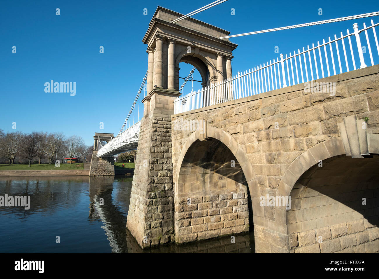 Old trent river arches listed hi-res stock photography and images - Alamy