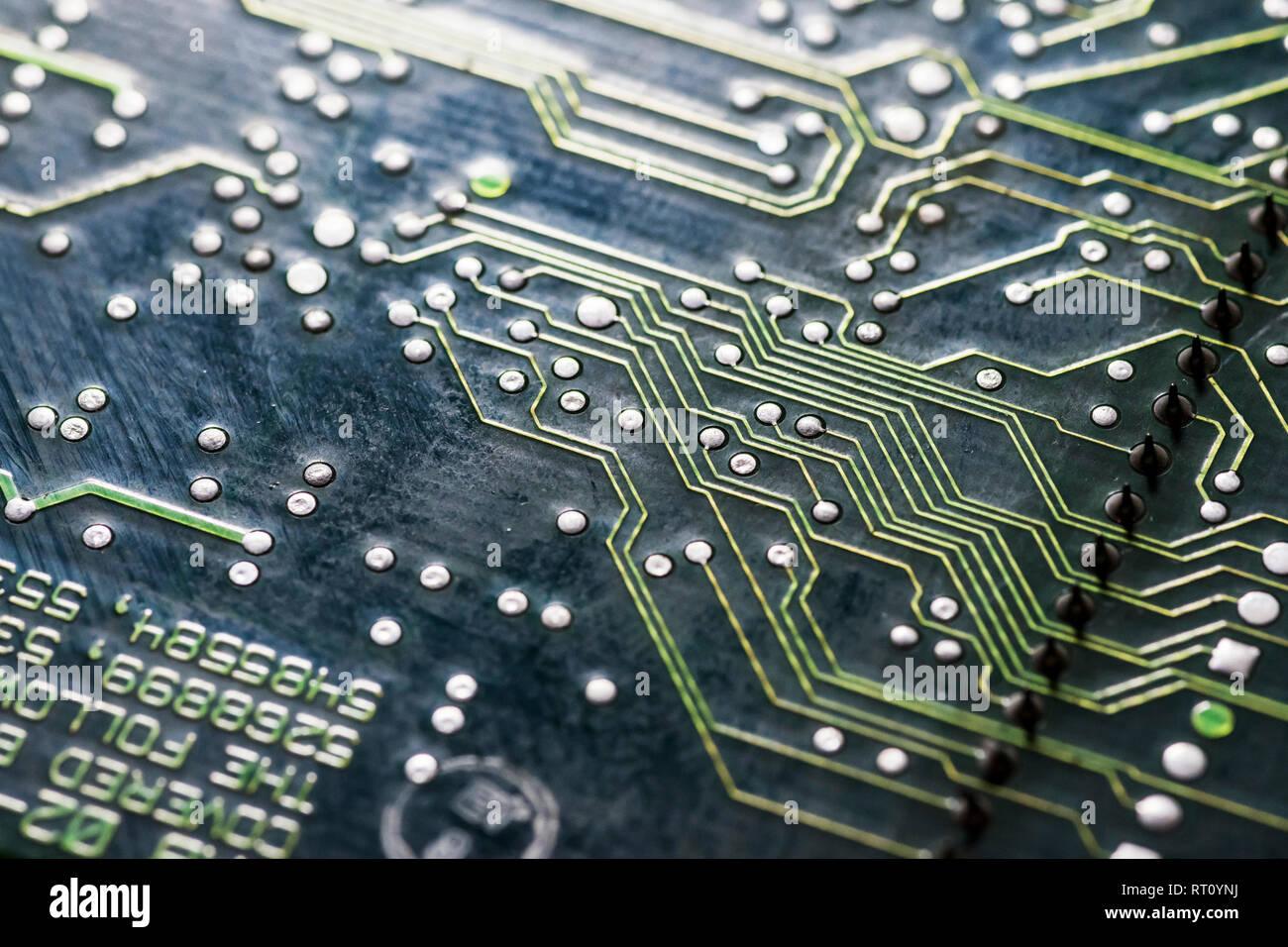 Microelectronic circuits hi-res stock photography and images - Alamy