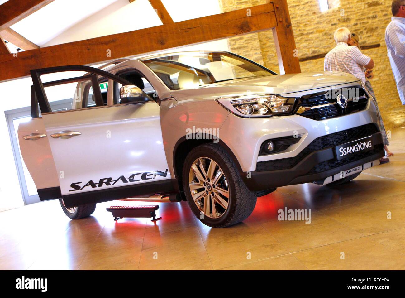 Ladder chassis car hi-res stock photography and images - Alamy