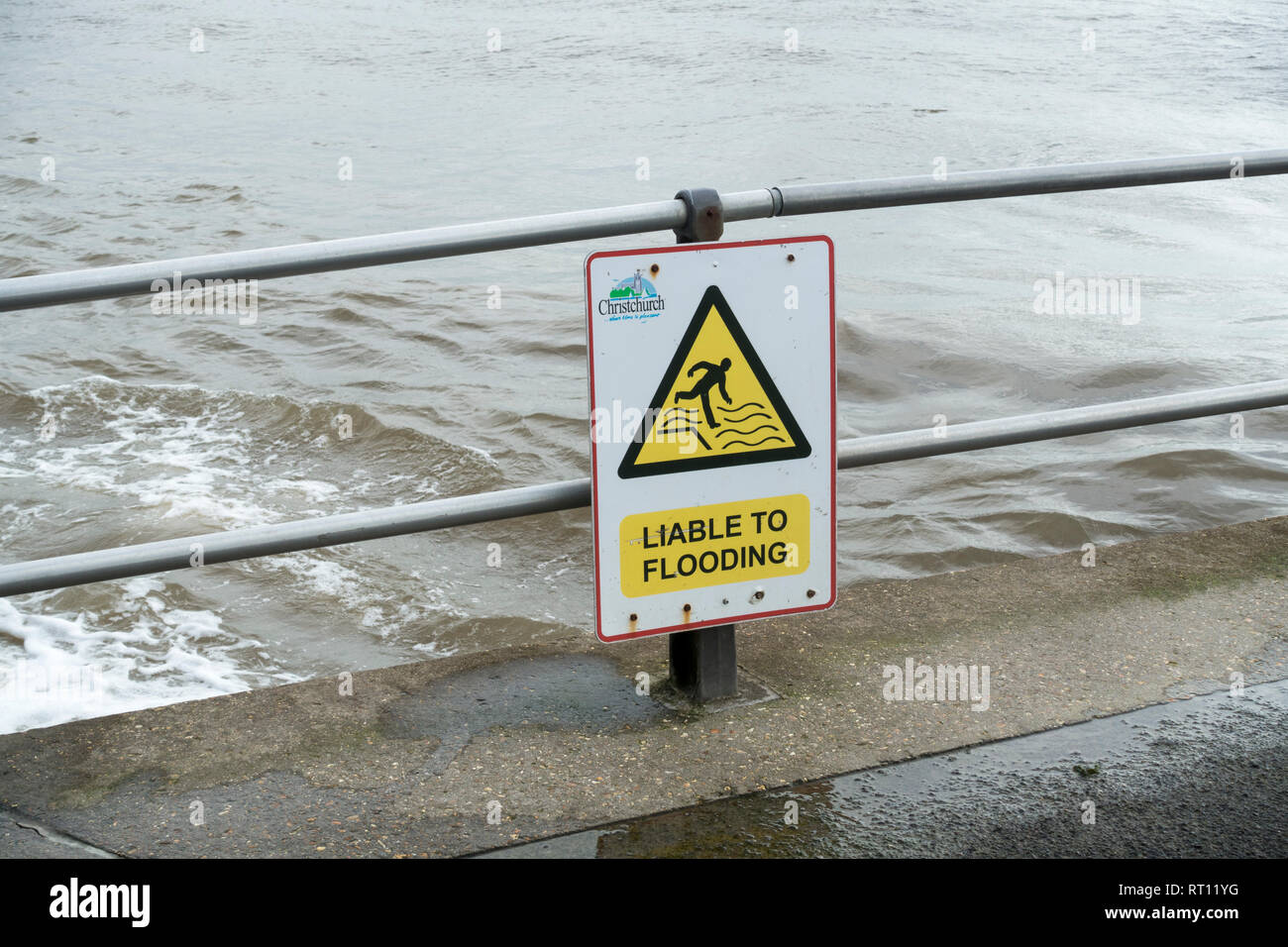 Flooding warning sign hi-res stock photography and images - Alamy