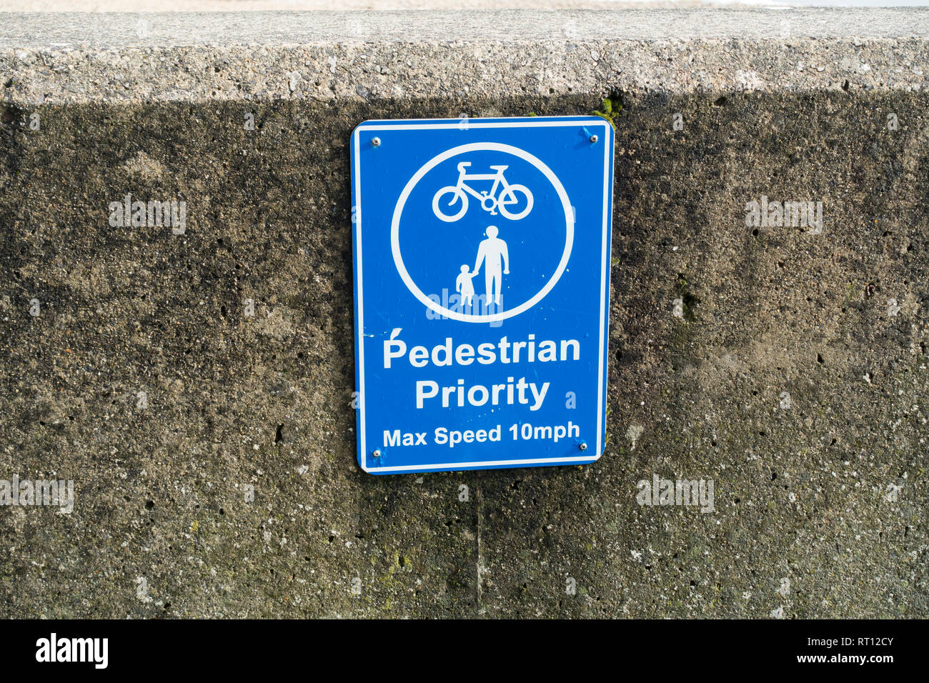 Pedestrian Priority notice Stock Photo - Alamy