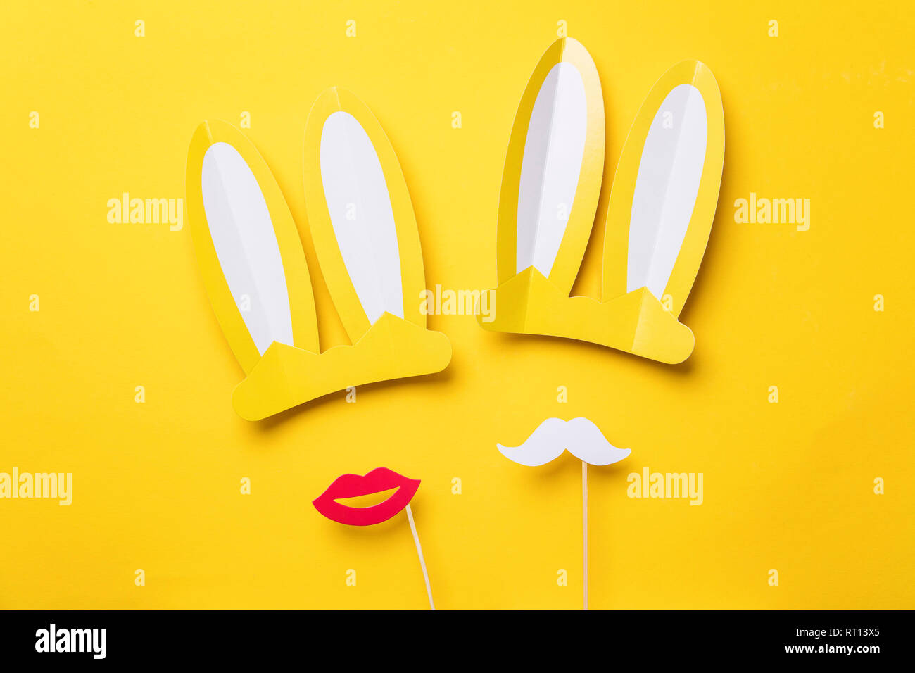 Easter bunny rabbits hi-res stock photography and images - Alamy