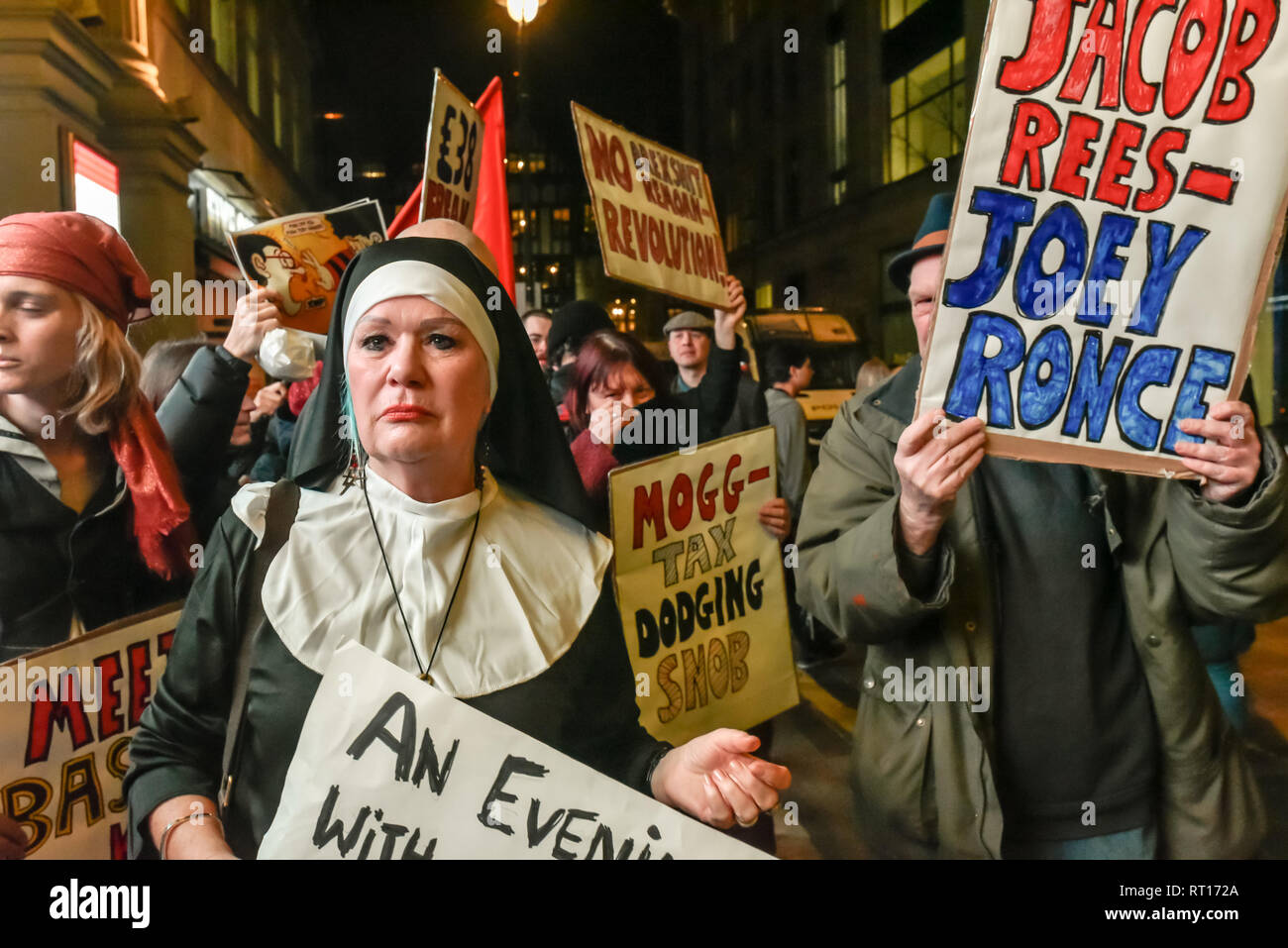 Jacob rees mogg class war hi-res stock photography and images - Alamy