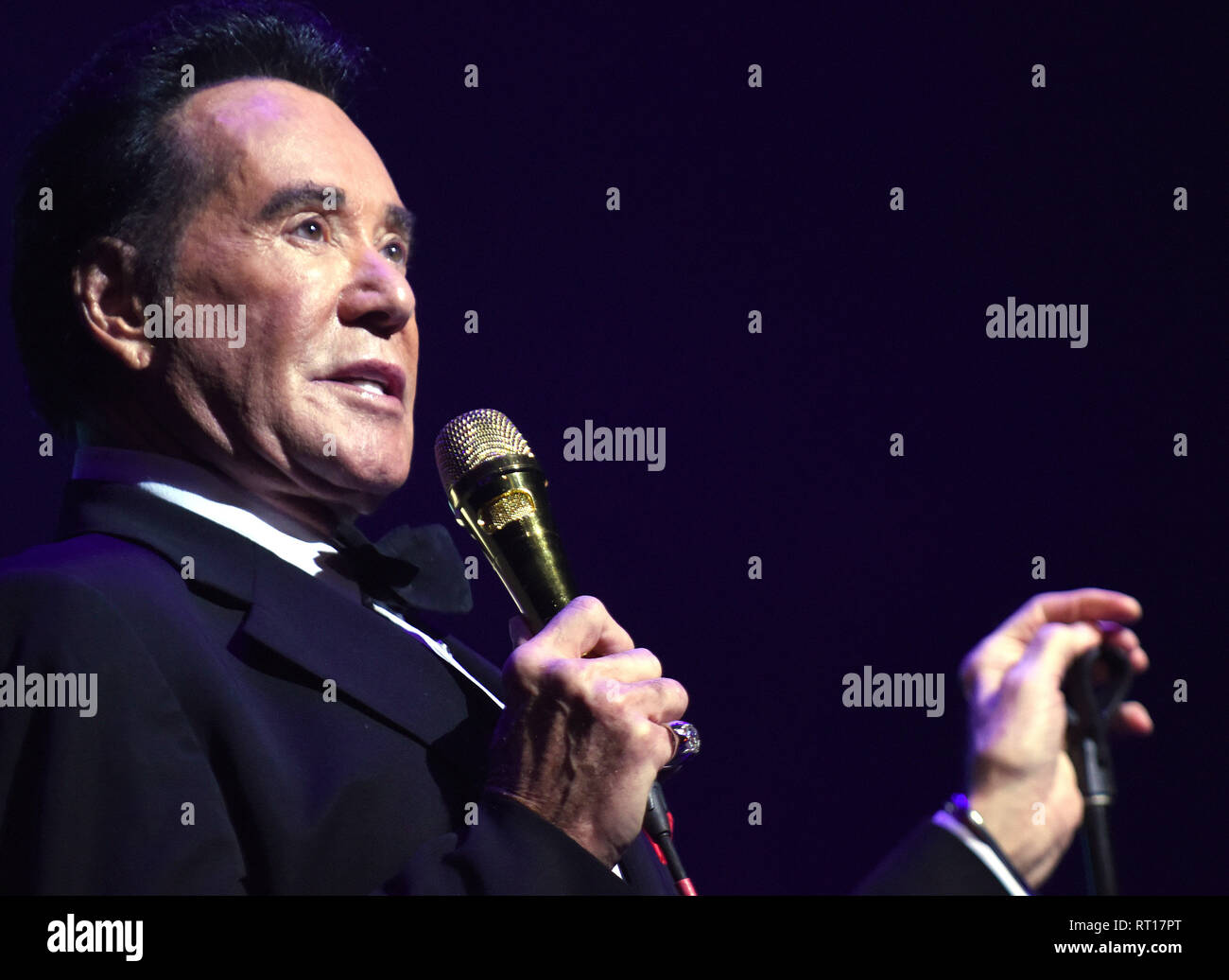 The Villages, Florida, USA. 26th Feb 2019. Singer and entertainer Wayne ...