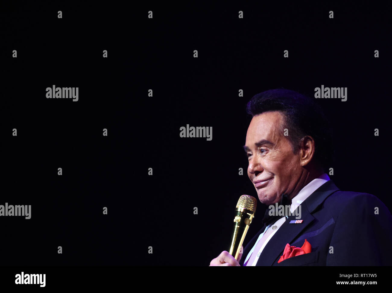 The Villages, Florida, USA. 26th Feb 2019. Singer and entertainer Wayne ...