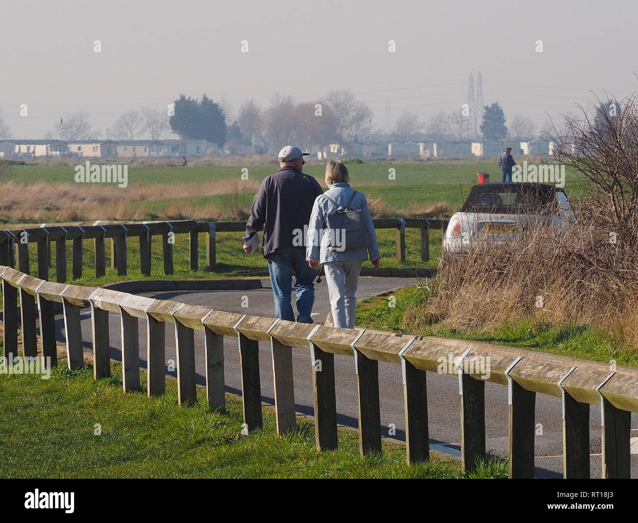 Sheerness, Kent, UK. 27th February, 2019. UK Weather: a sunny and warm ...