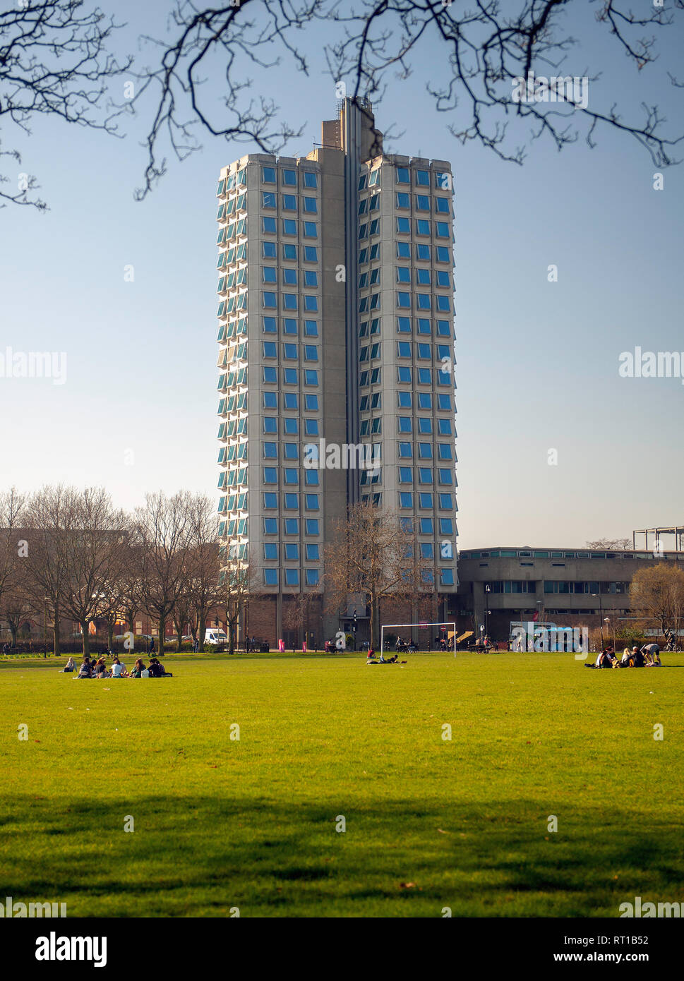 University of leicester campus hi-res stock photography and images - Alamy