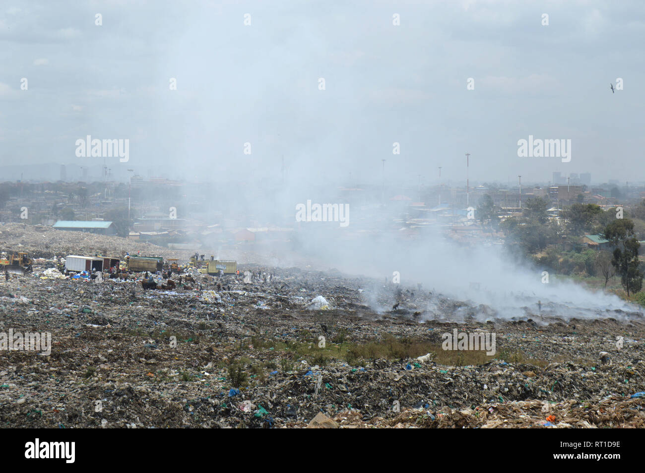 Nairobi, Nairobi, Kenya. 13th Sep, 2018. Smoke is seen from burning ...