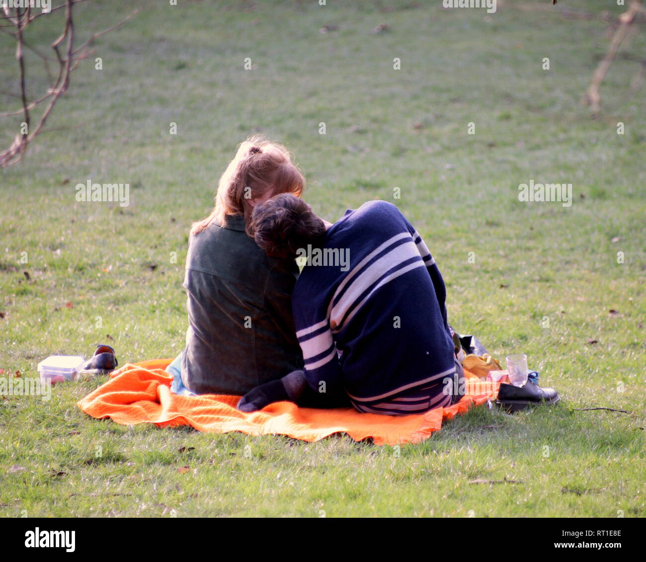 Glasgow, Scotland, UK, 27th February, 2019 UK Weather: A very sunny saw ...