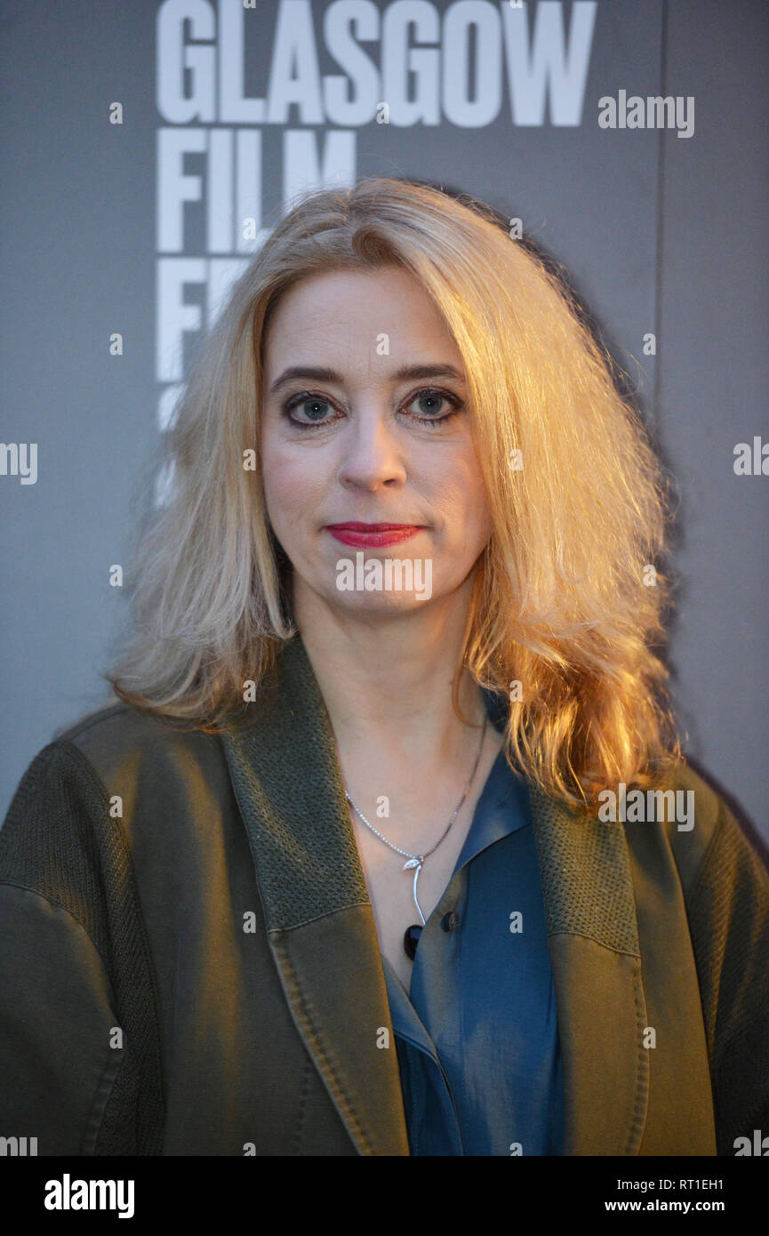 Paparazzi blonde hi-res stock photography and images - Alamy