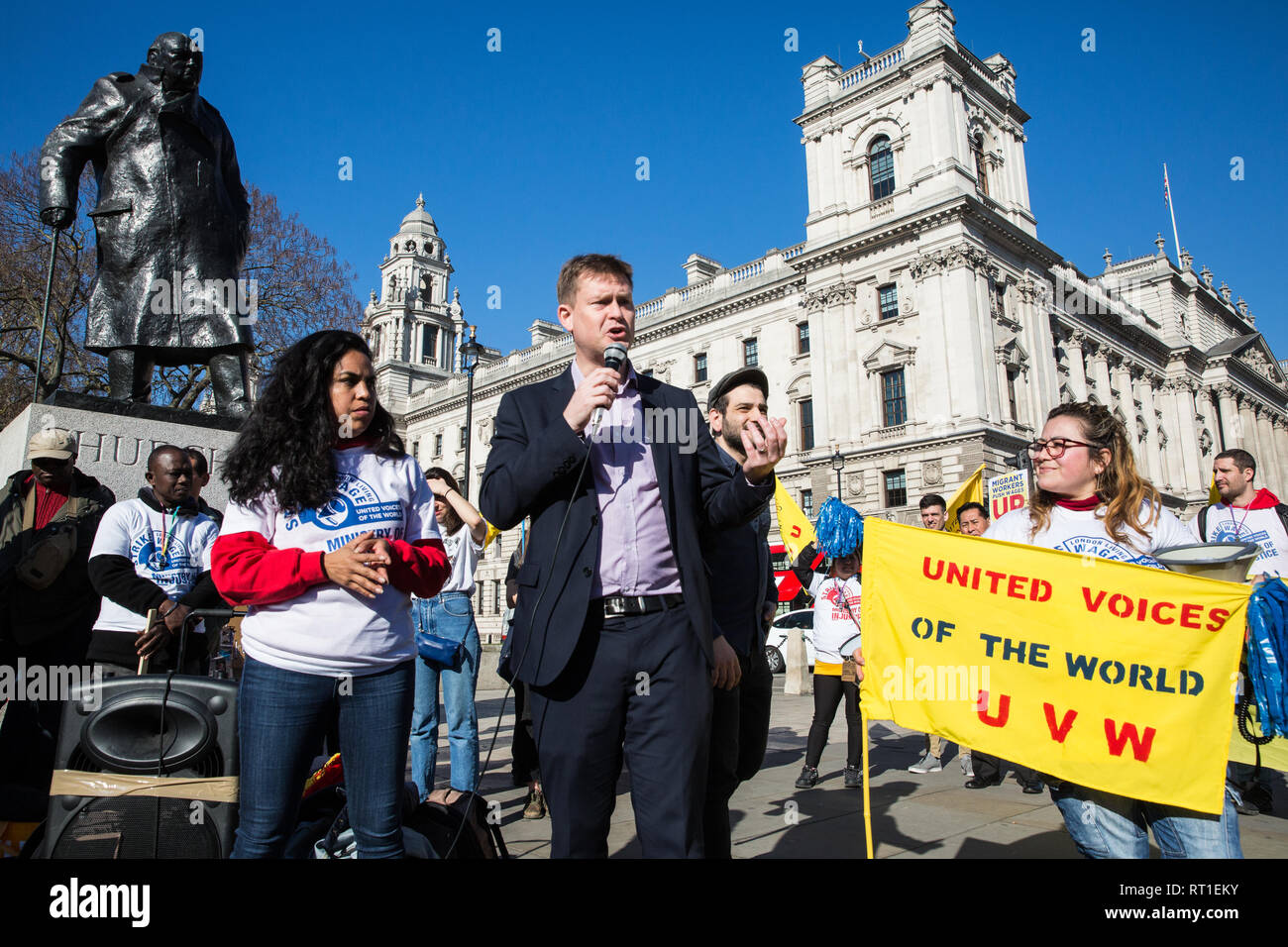 Labour mp for ellesmere port and neston hi-res stock photography and ...