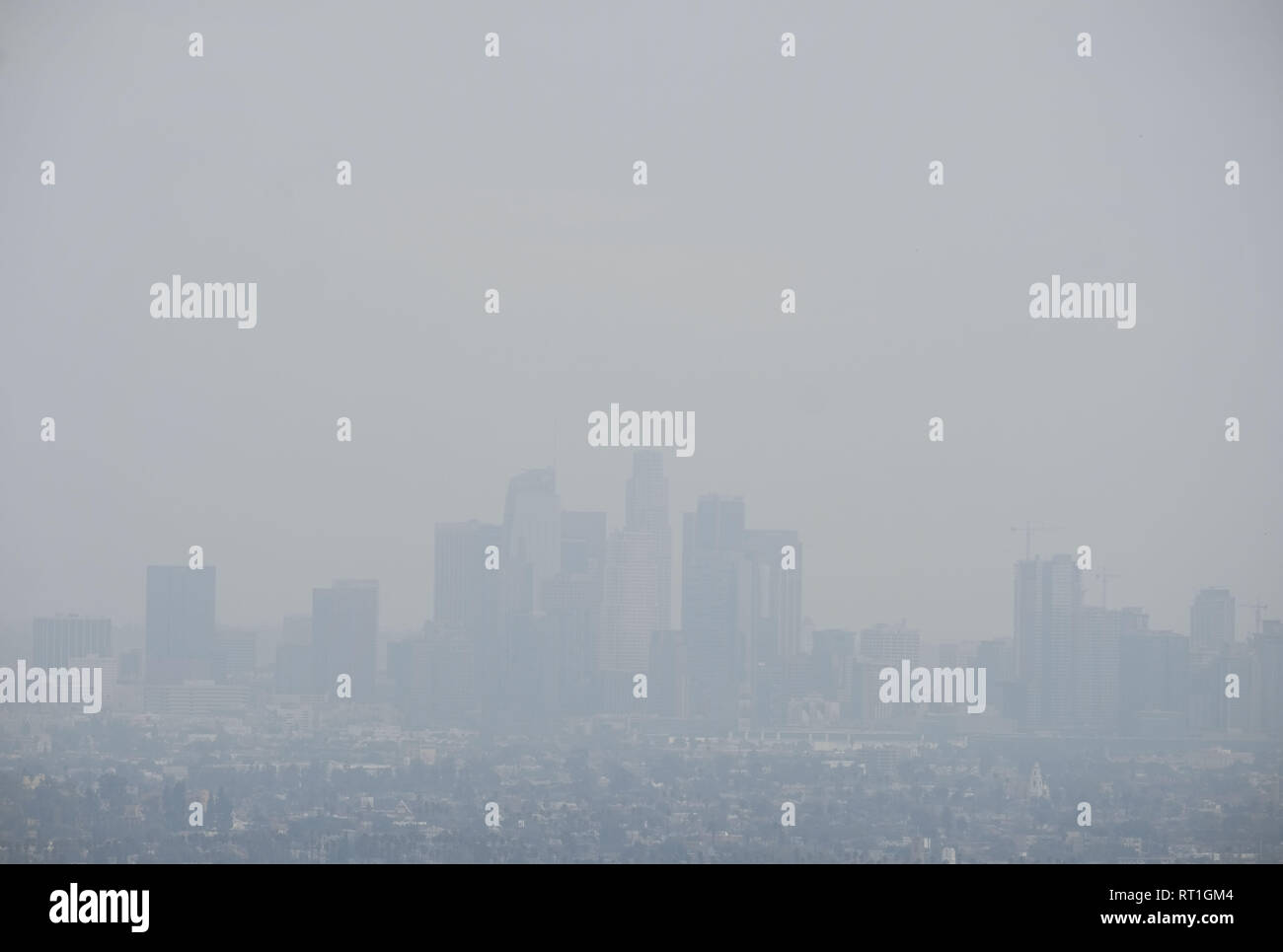Los angeles smog 2019 hi-res stock photography and images - Alamy