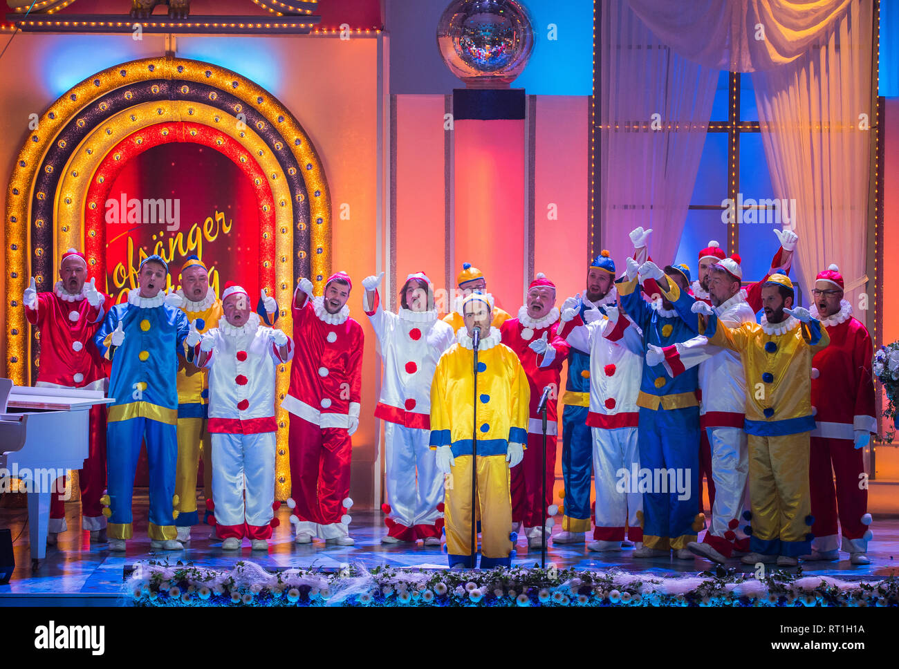 Mainz, Germany. 27th Feb, 2019. The Mainz court singers are on stage at ...