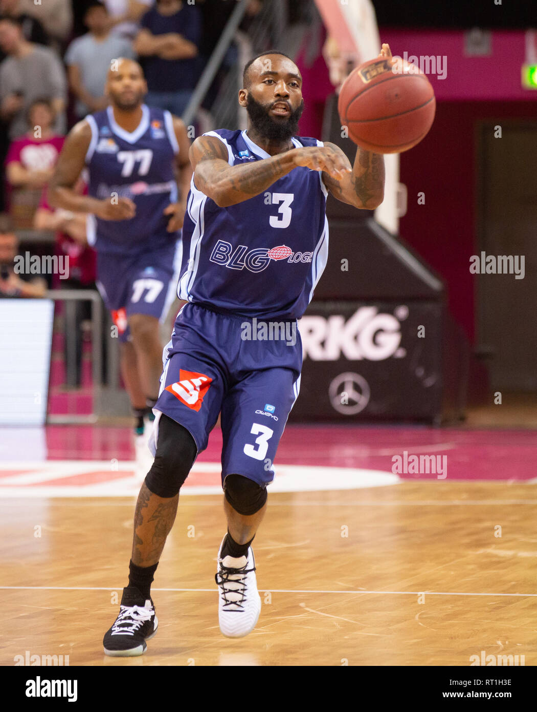 Chris warren hi-res stock photography and images - Alamy