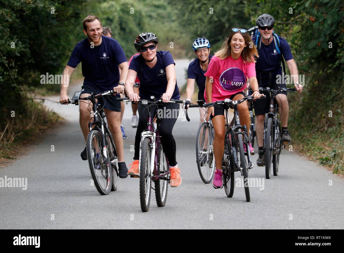 Team building employees bicycle hi-res stock photography and images - Alamy