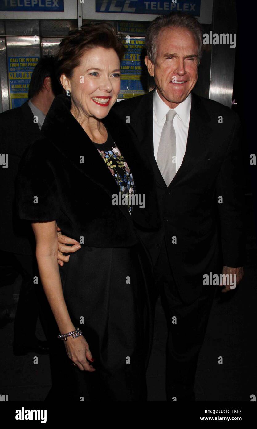 ANNETTE BENING WARREN BEATTY 2010 Photo By John Barrett/PHOTOlink Stock ...