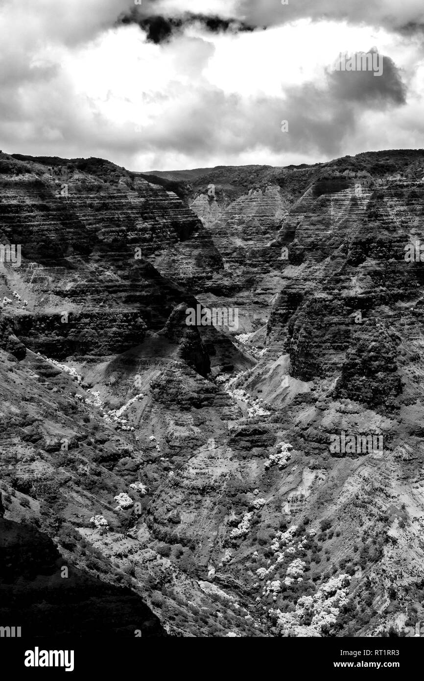 Canyon steep Black and White Stock Photos & Images - Alamy