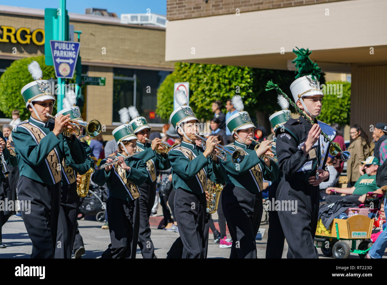 Los Angeles, FEB 23: Clifton middle school Marching band parade in the ...