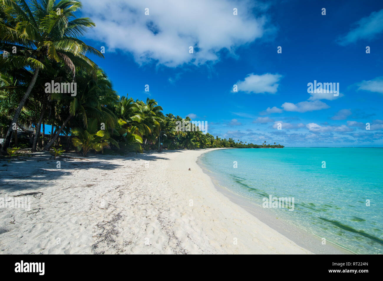Cook Islands, Rarotonga, Aitutaki lagoon, beach Stock Photo - Alamy