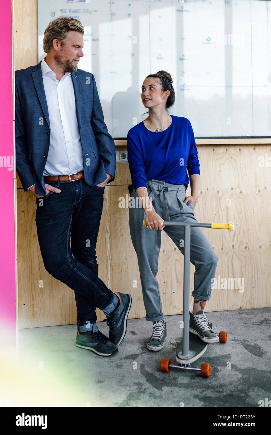 Assistent hi-res stock photography and images - Alamy