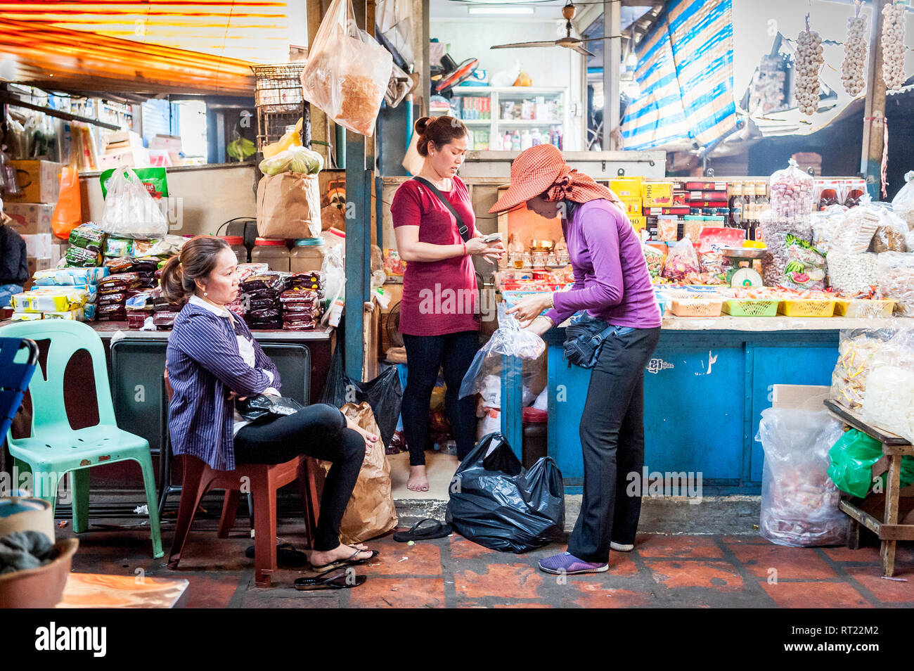 Khmer noodle hi-res stock photography and images - Alamy