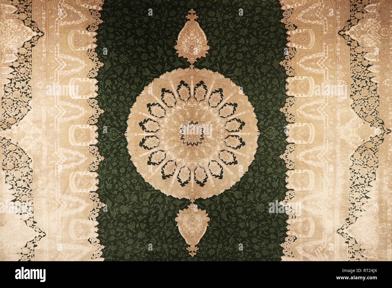 Traditional carpet design hi-res stock photography and images - Alamy