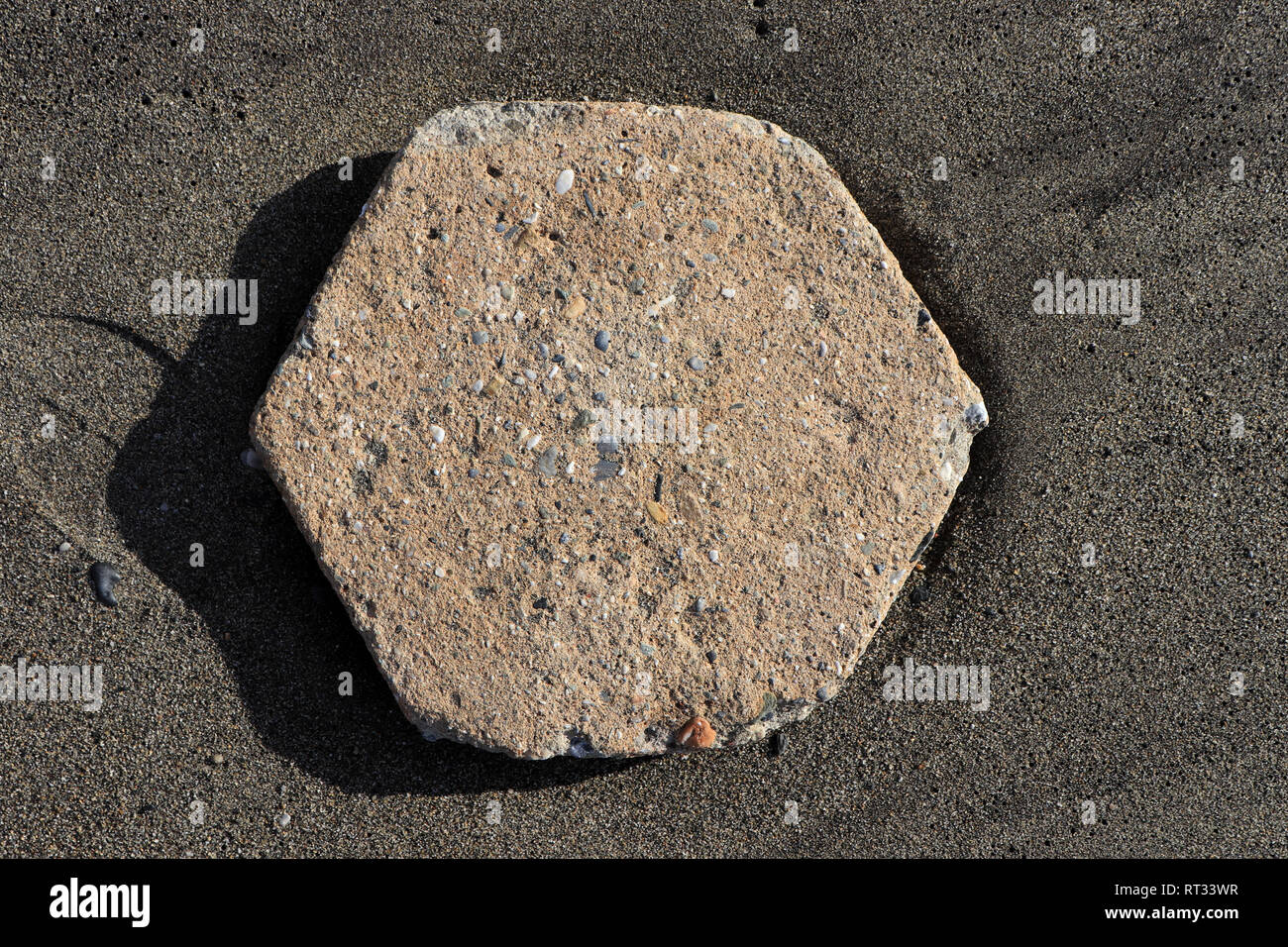 Hexagon wall pattern hi-res stock photography and images - Alamy