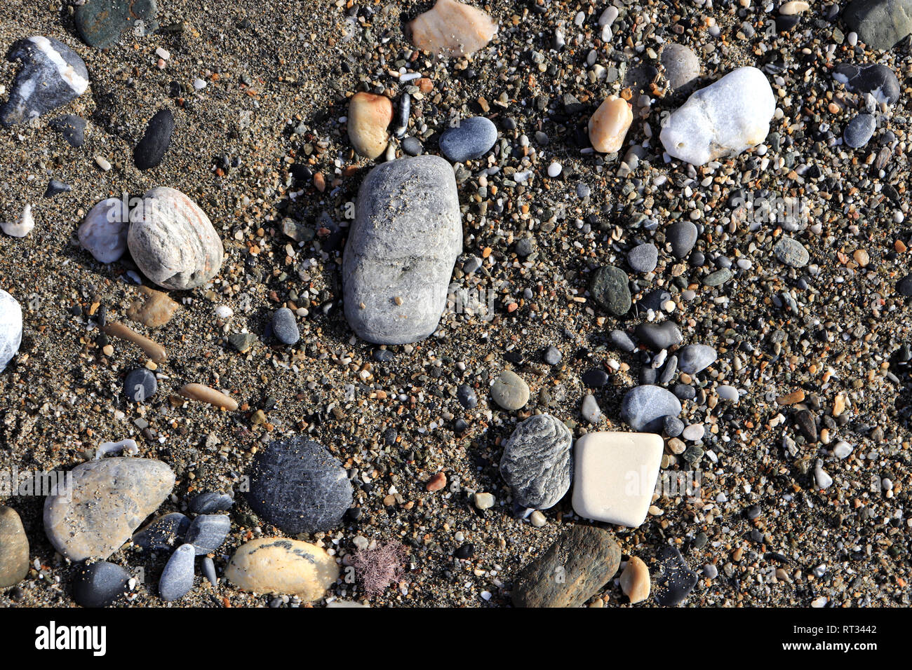Cobblestones on the beach. Marine background Stock Photo - Alamy