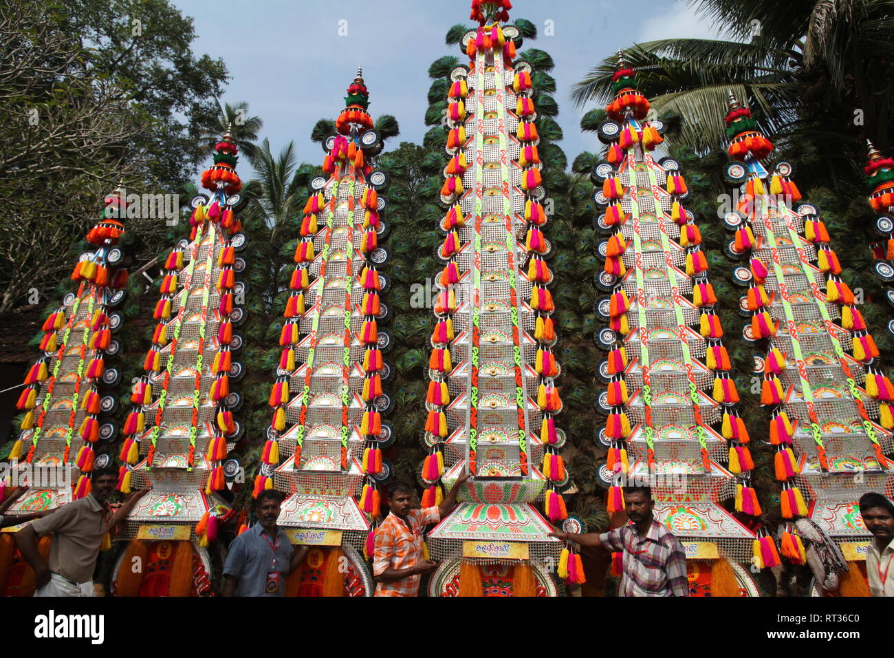 kaavadiyattam or burden dance is ceremonial sacrifice of devotees ...