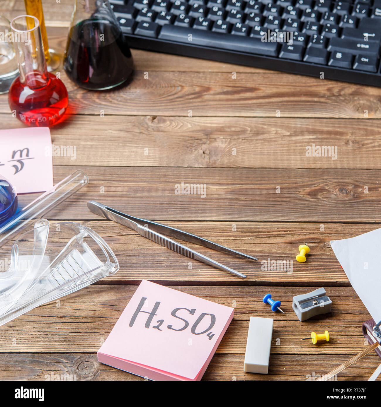 Chalk box tool hi-res stock photography and images - Alamy