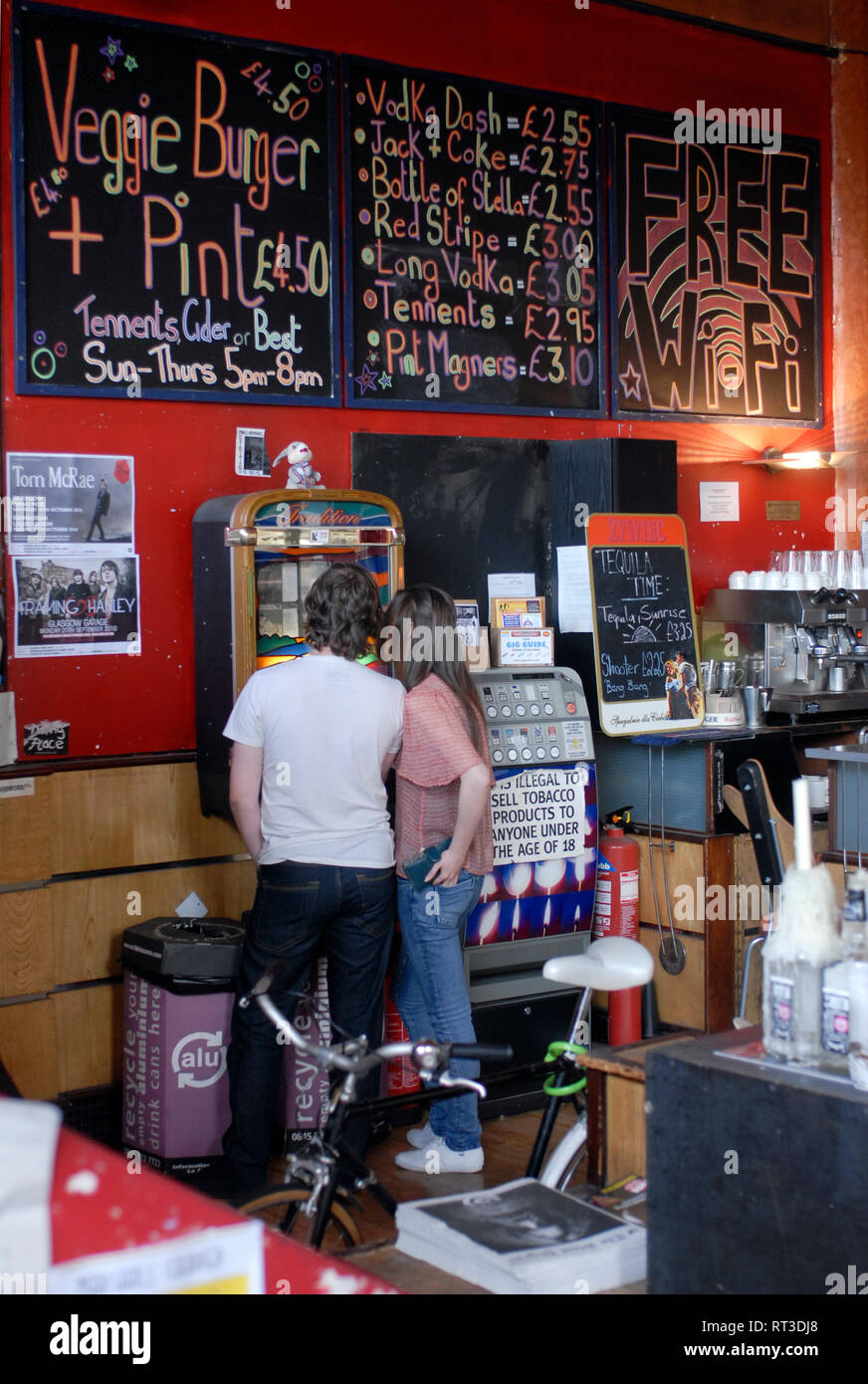 Gastronomy tourism: The 13th Note Bar, Glasgow, Scotland, United ...