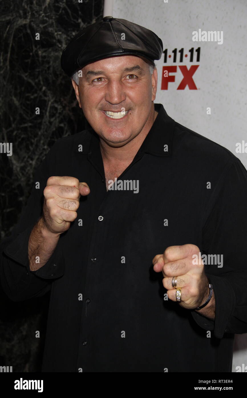 Gerry cooney hi-res stock photography and images - Alamy