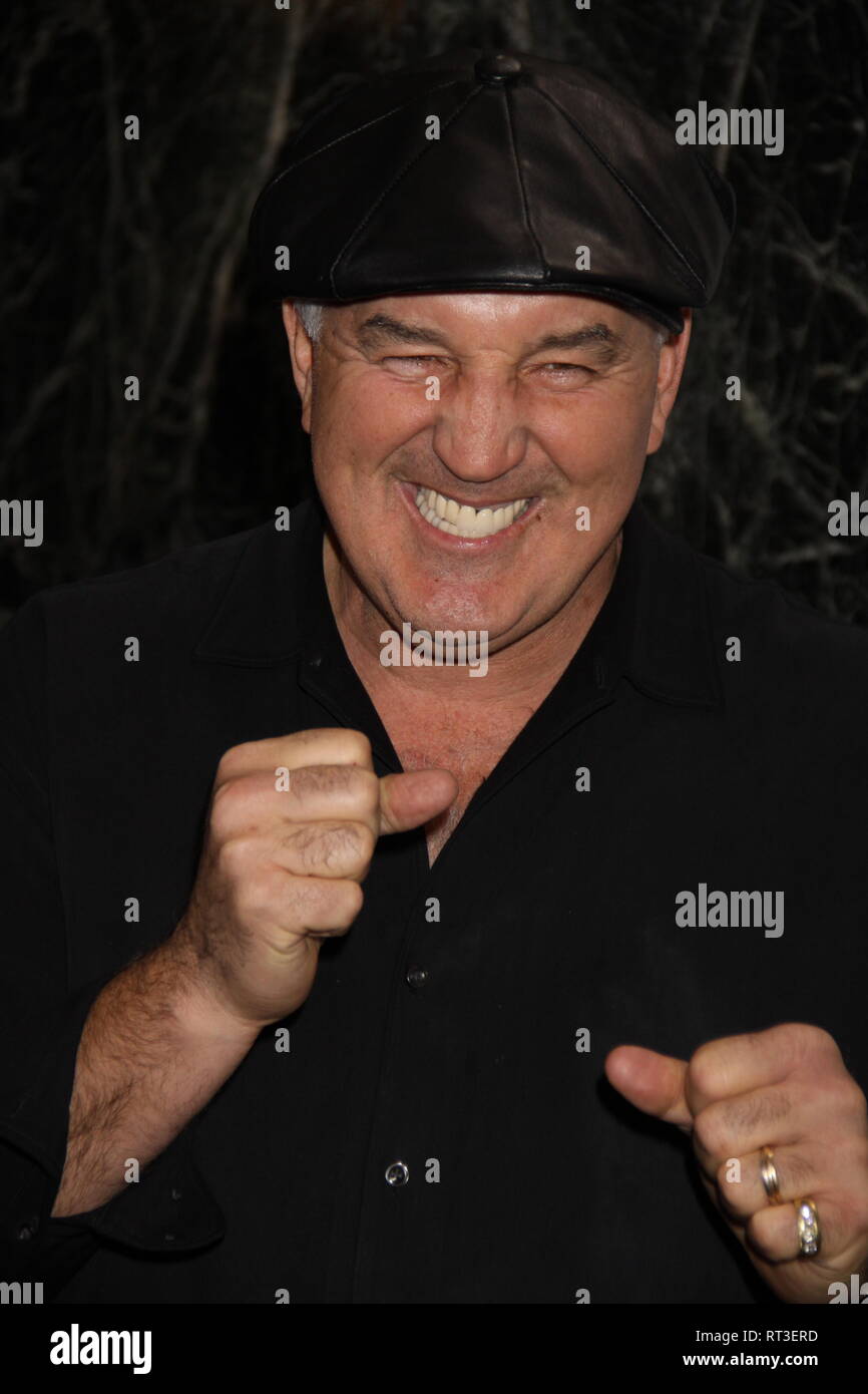 Gerry cooney hi-res stock photography and images - Alamy