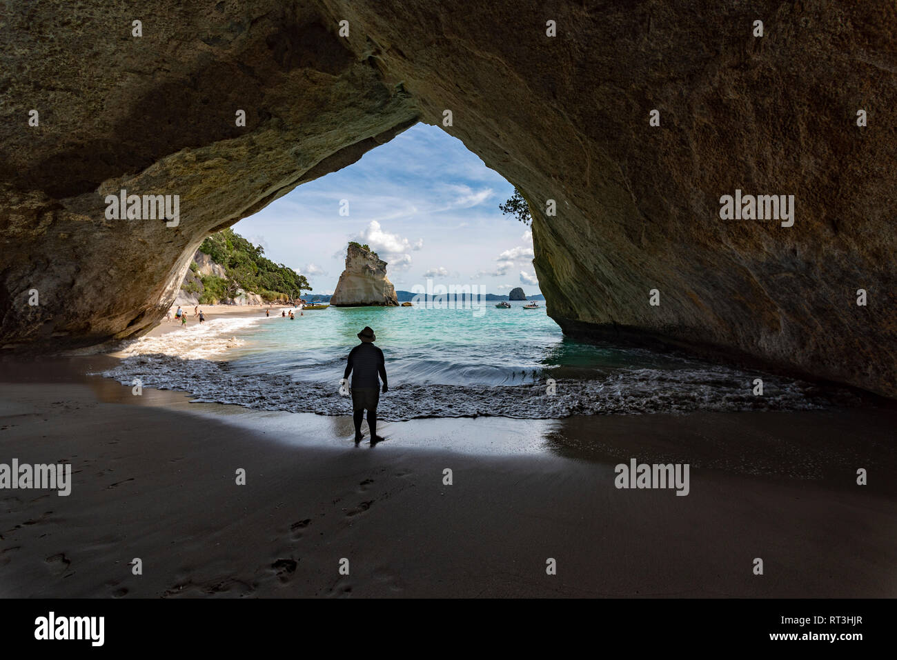Cathedral Cove, New Zealand Stock Photo - Alamy