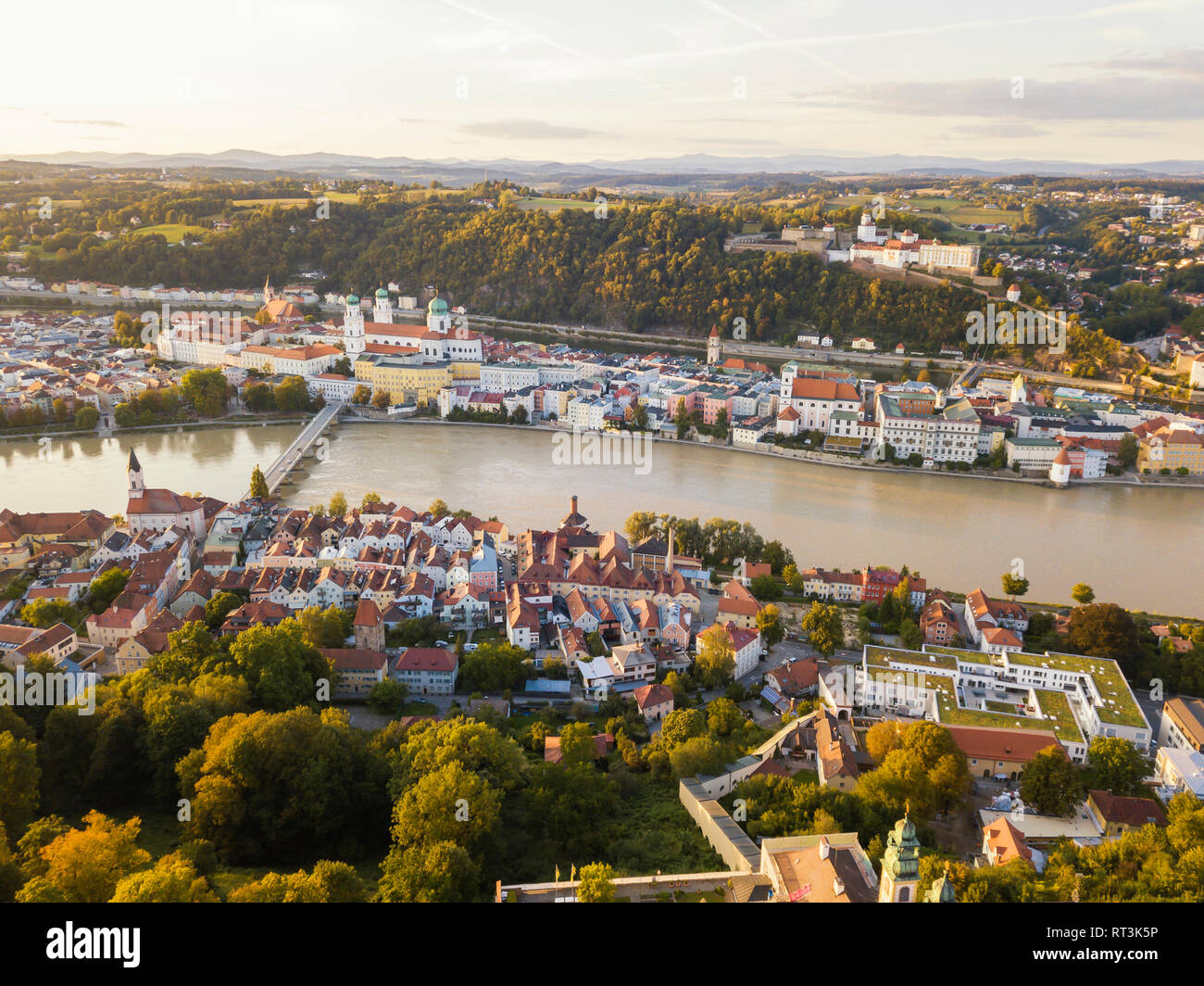 Rivers and rivers with nature hi-res stock photography and images - Alamy