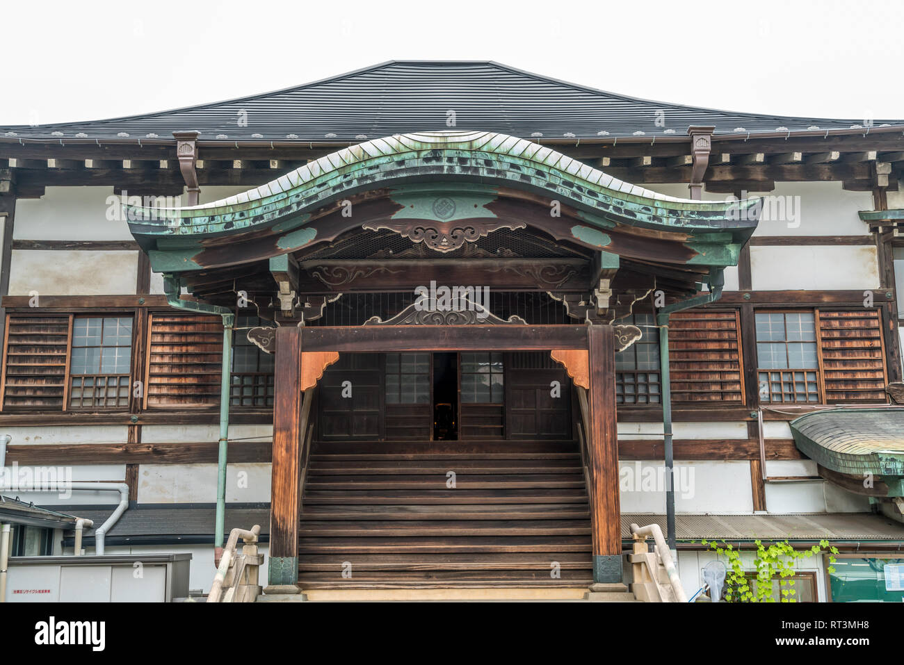 Taito Ward, Tokyo, Japan - August 18, 2017: Main Hall of Kanchiin ...