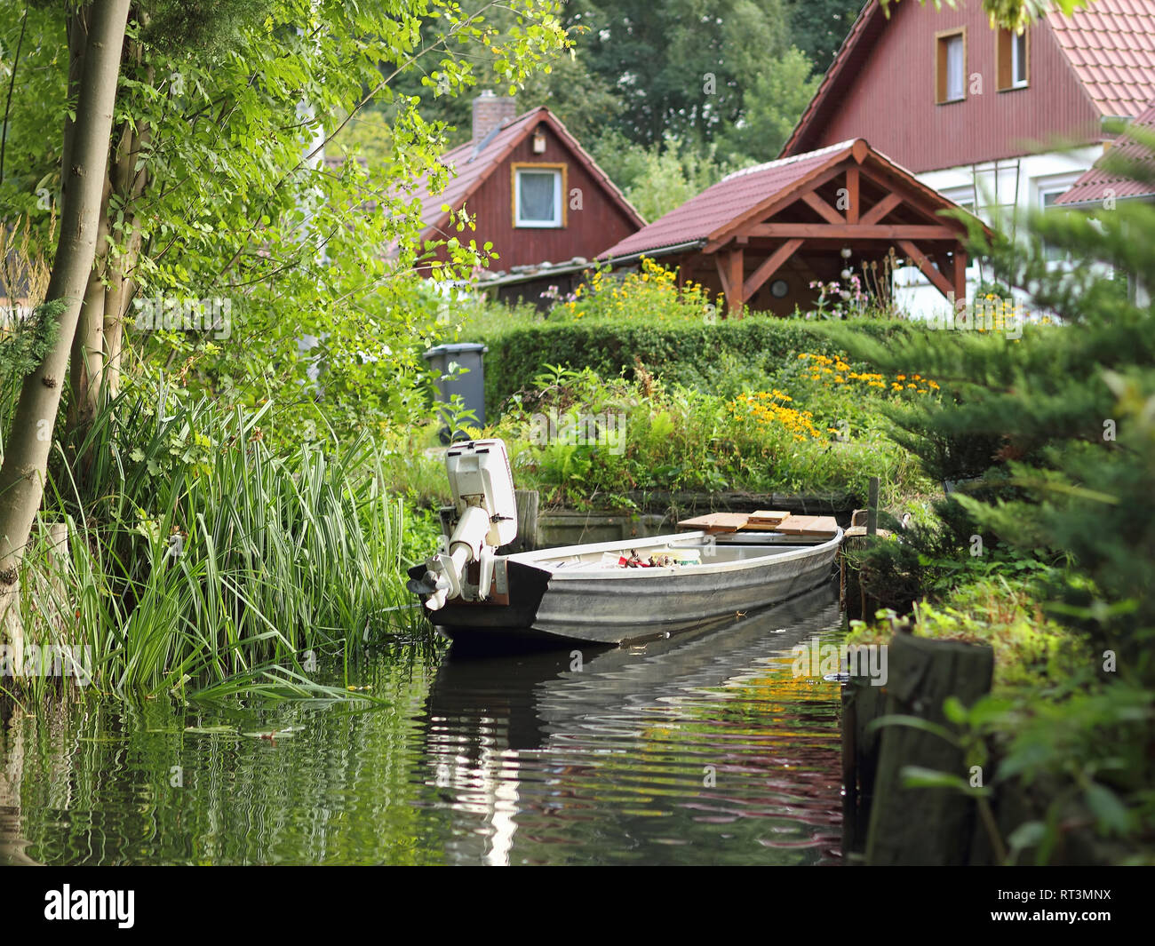 Garden old german farmhouse hi-res stock photography and images - Alamy