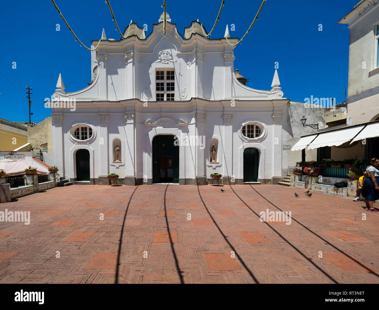 Plaza capri italy hi-res stock photography and images - Alamy