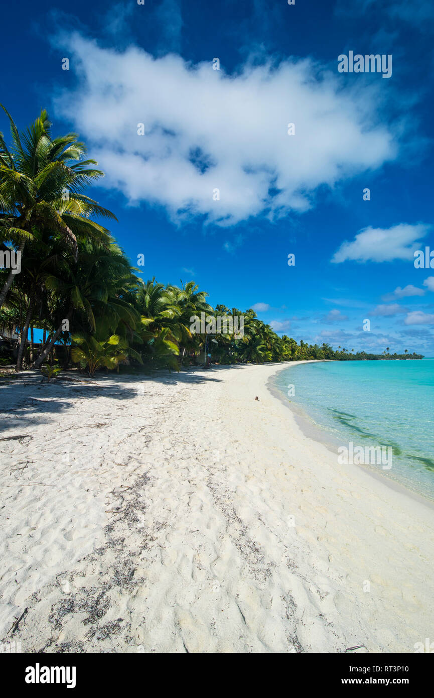 Aitutaki hi-res stock photography and images - Alamy