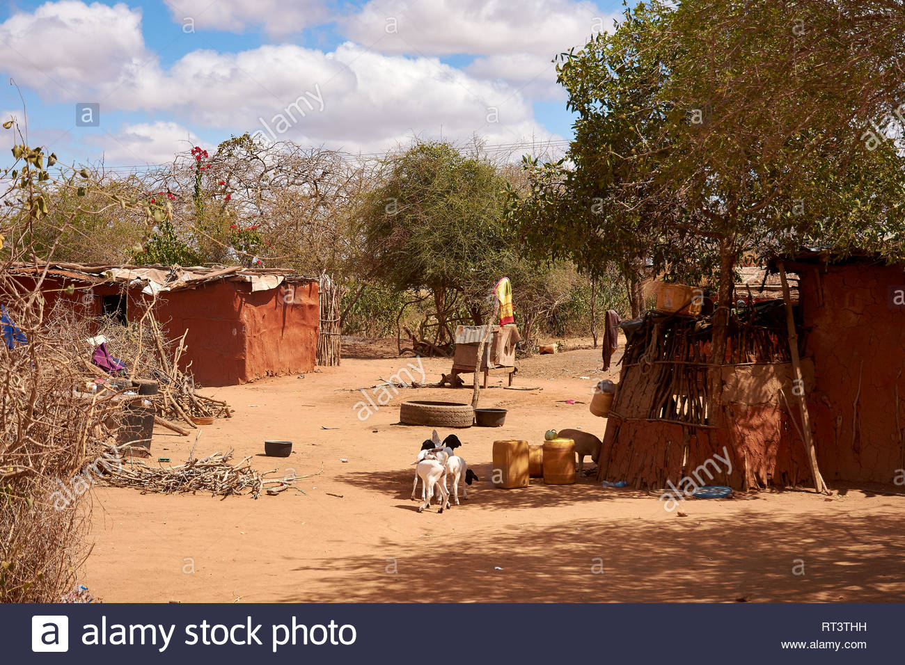 African Village Hut Tanzania High Resolution Stock Photography and ...