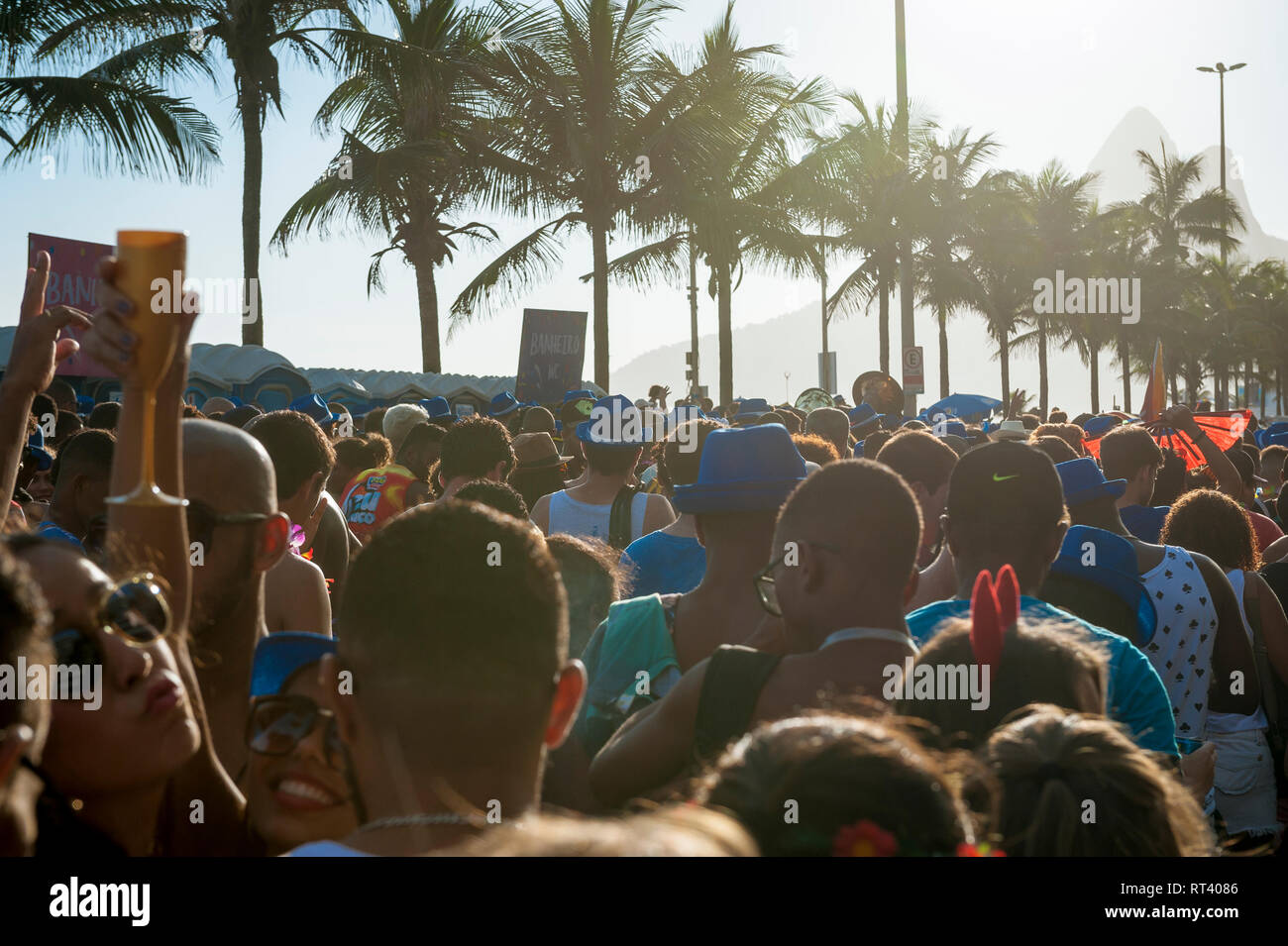 RIO DE JANEIRO - FEBRUARY 11, 2017: Crowds of Brazilians celebrate ...