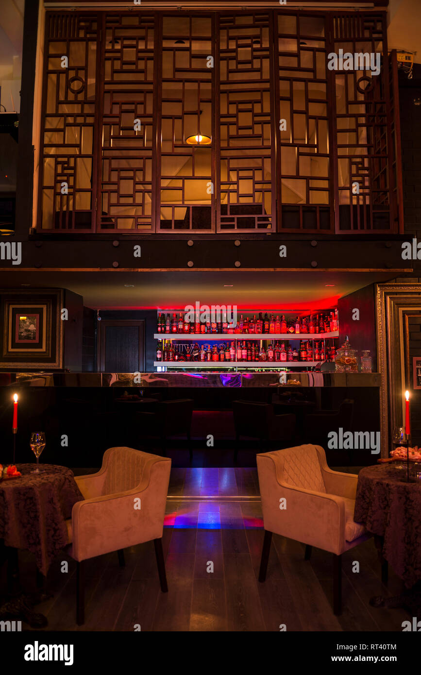 Fancy restaurant interior hi-res stock photography and images - Alamy