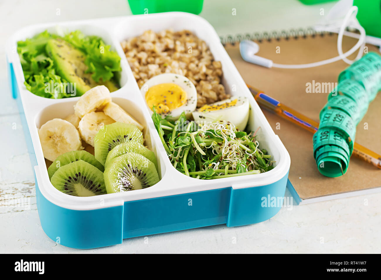 Measure containers hi-res stock photography and images - Alamy