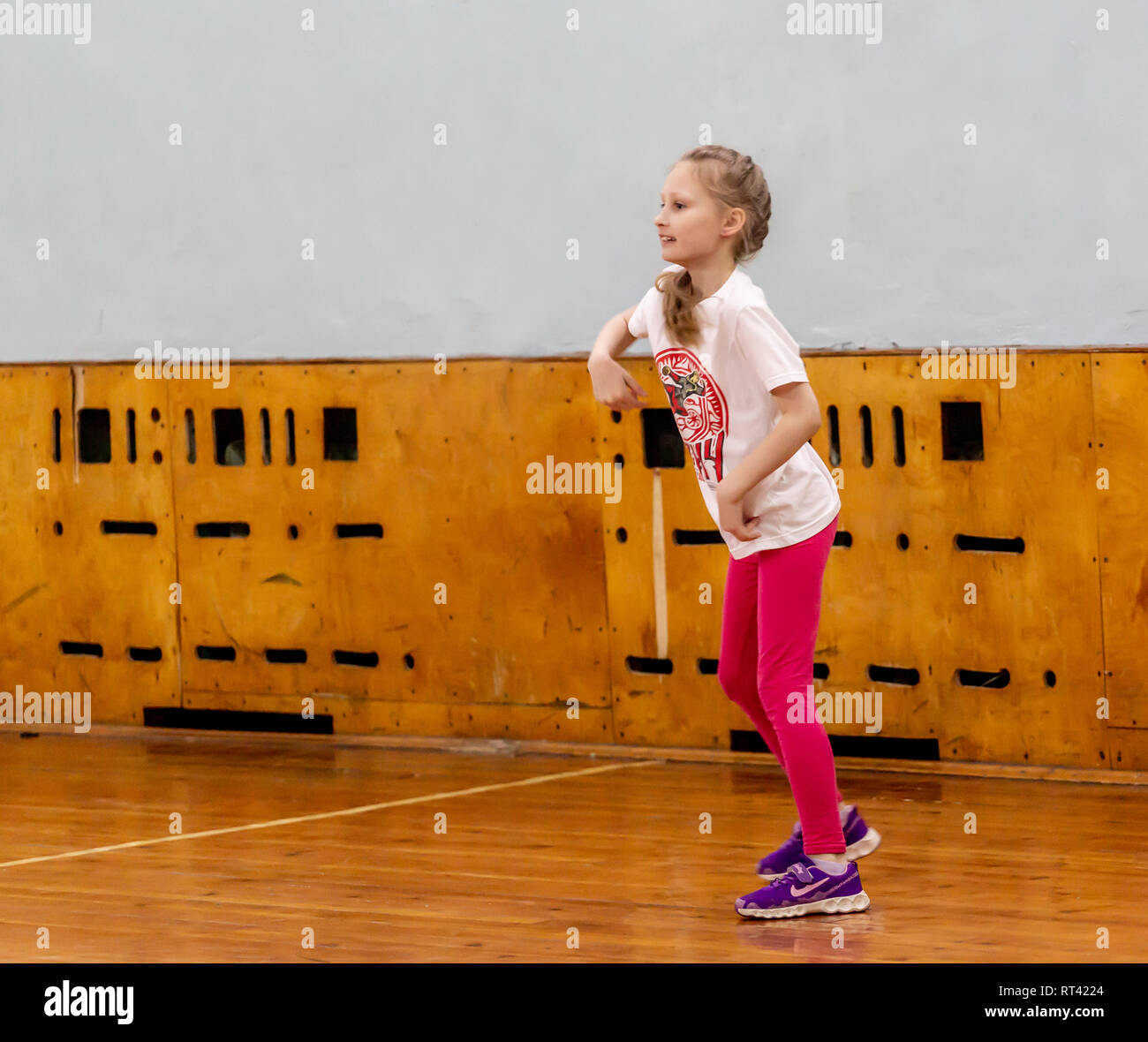 Handball Children High Resolution Stock Photography and Images - Alamy